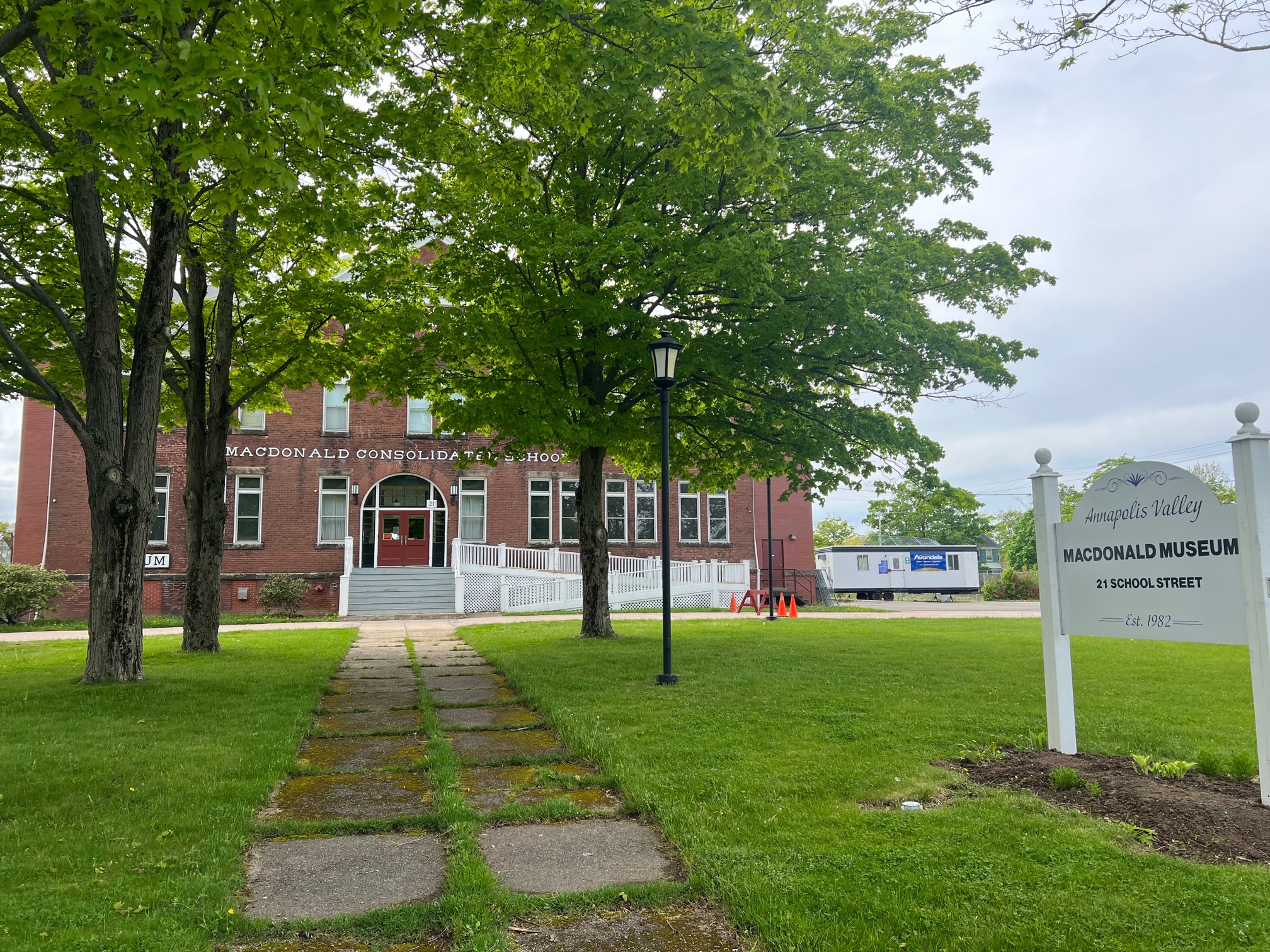 What's it like living in Middleton? - Move to the Annapolis Valley